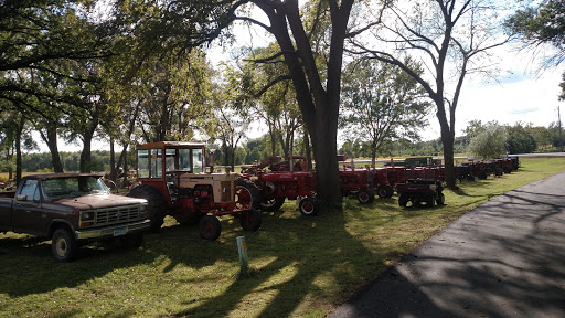 Bomgaars - Plant Nursery at 1001 MN-15, Fairmont, MN, 56031 ...